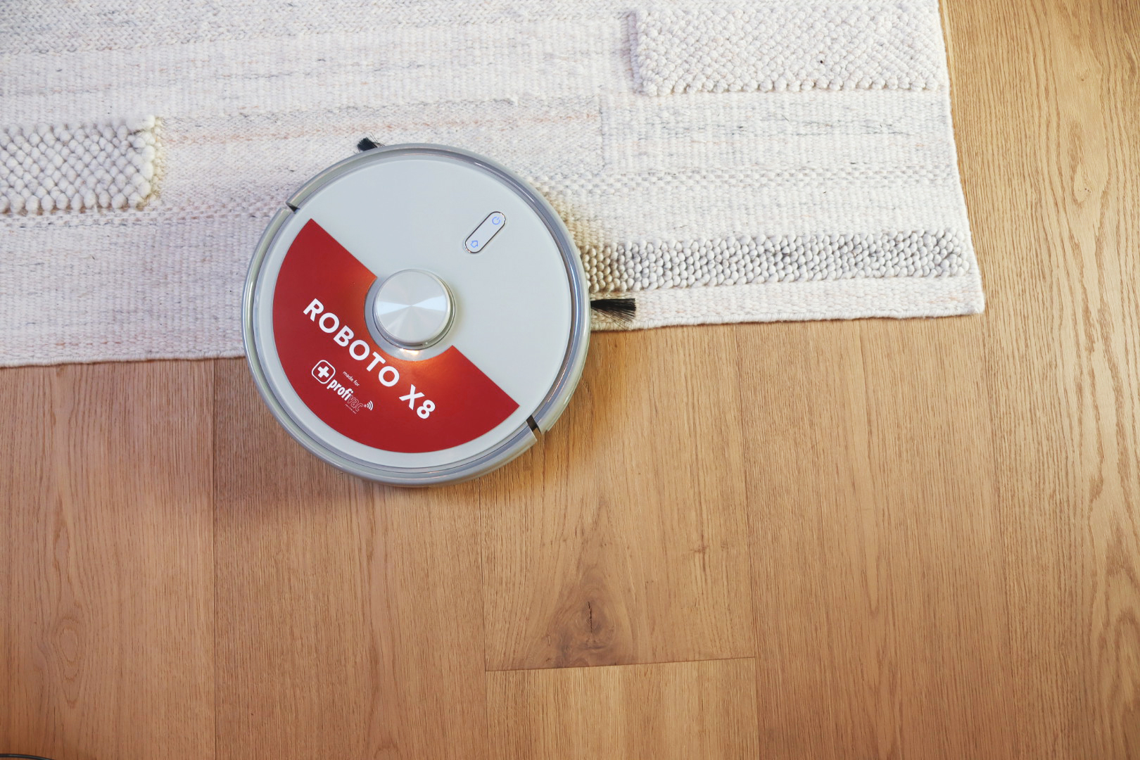 ROBOTO X8 inkl. Selbstreinigungsstation | 804005